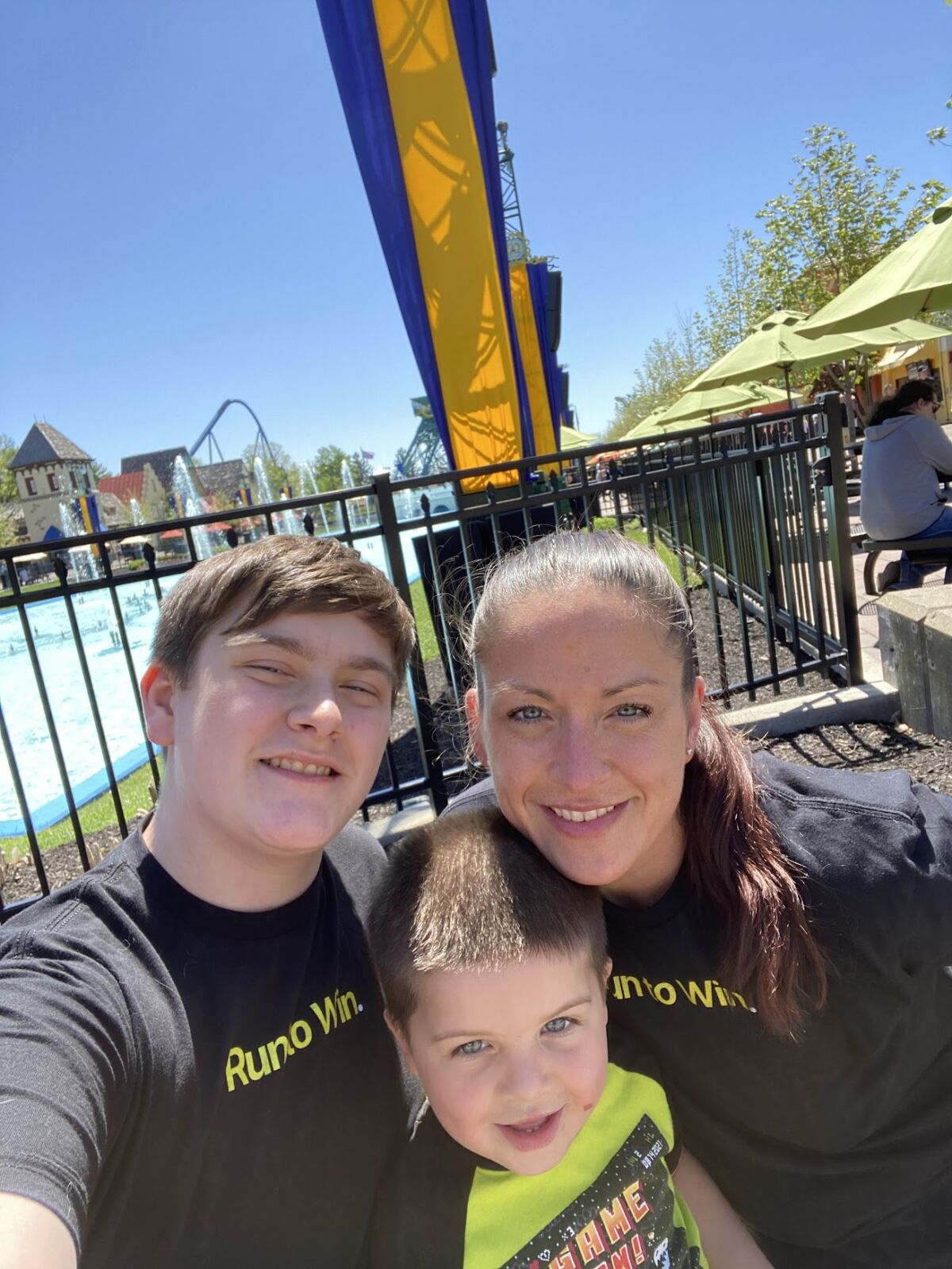 Inspiring Mom Ashley Roche – Messymom