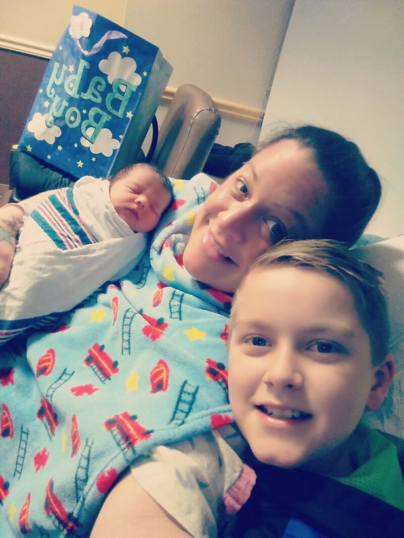 Inspiring Mom Ashley Roche – Messymom